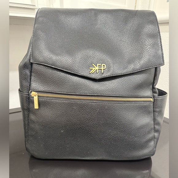 Freshly Picked | Bags | Freshly Picked Classic Diaper Bag Backpack ...